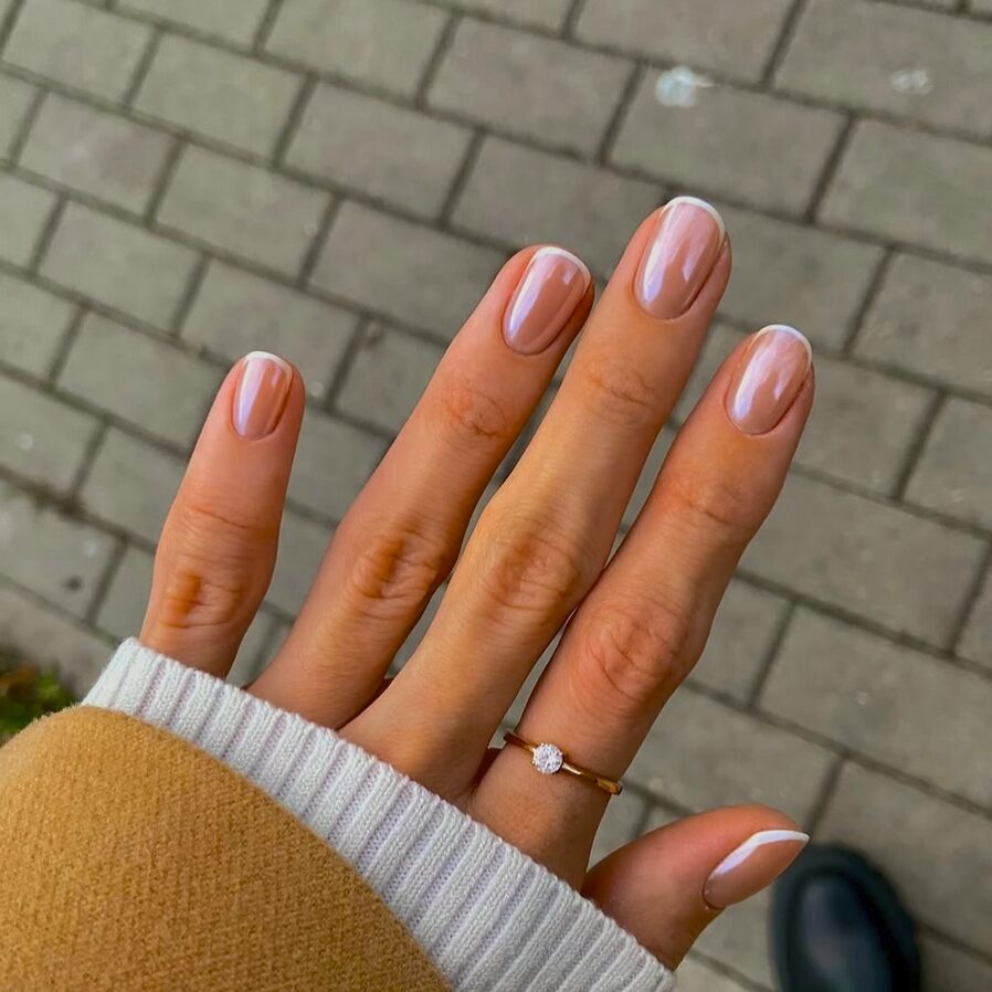 31 Round Nail Ideas for a Stylish & Elegant Manicure 💅 - PurelyComfy